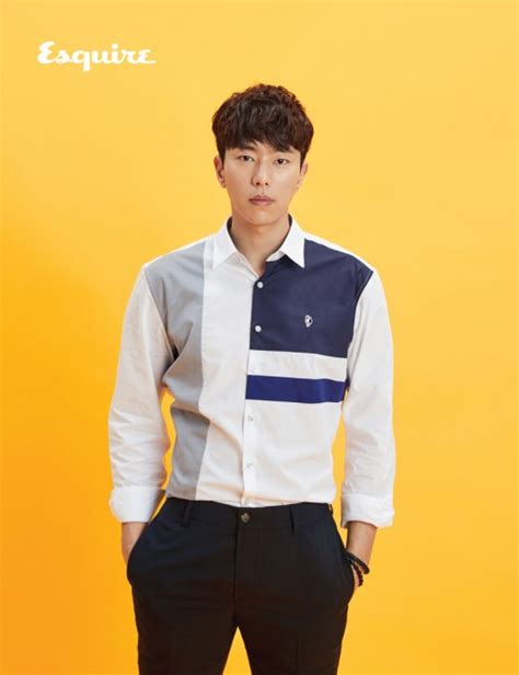 윤현민 백진희 전소민 백진희 결별 백진희 결혼 김슬기 백진희 박서준 논란 양세찬 야구 네이버 블로그