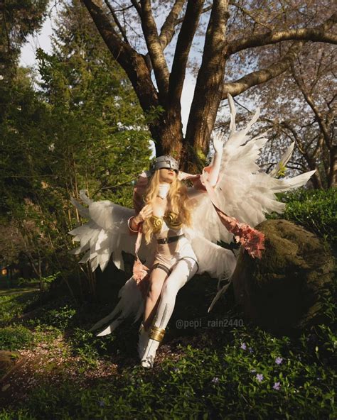 Cosplay De Angewomon Angewomon Digimon Eorzea Collection