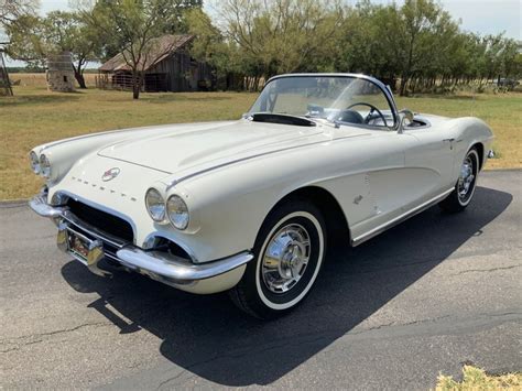 1963 Corvette Coupe Specifications Options And Production Numbers
