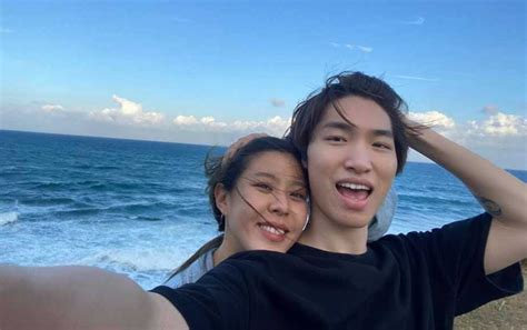 老蕭師妹遭爆當小三！「寫歌寫上床」道歉完嗆正宮：狗屎 搶男友慘況曝光 娛樂 Ctwant