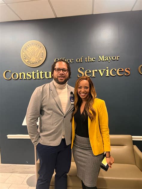 Look Who Stopped By Our Constituent Services Office Today Bobeth Yates Reporter For 11 Alive