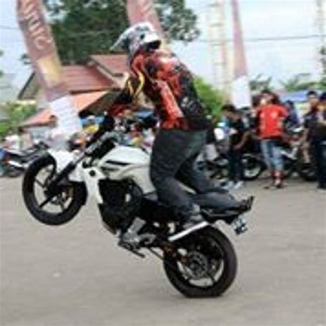 Stream Aldi Bin Pardjo Music Listen To Songs Albums Playlists For Free On Soundcloud