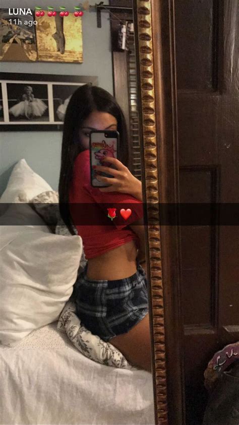 Best Mirror Selfie Filters On Snapchat At Sebastian Griffith Blog