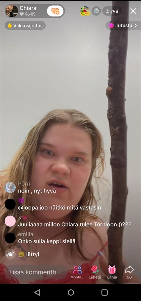 Juulia R Snappijuorut