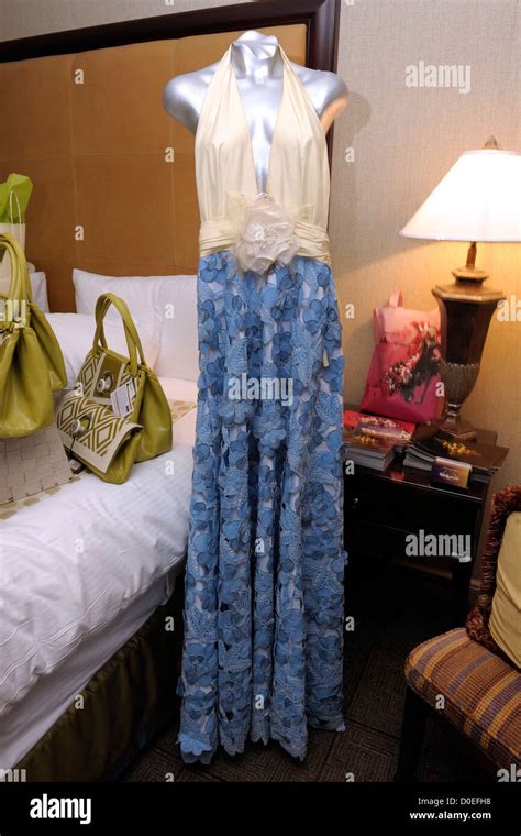 Cindy Renee Mathieu Designer Dress Dpa 2010 Ting Lounge At The Intercontinental Toronto