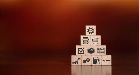 Webinar How Supply Chain Companies Can Achieve Decision Centric