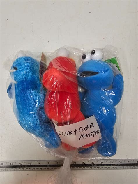 10 Elmocookie Monster Stuffies Schmalz Auctions