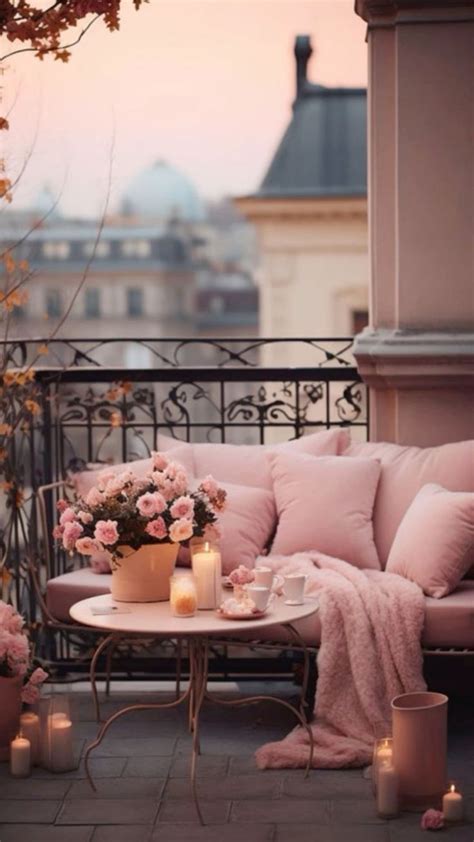 20 Chic Romantic Fall Decor For Balcony Homemydesign