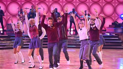 Robert Irwin Scores Near Perfect 38 On Dwts As Sister Bindi Stays Away