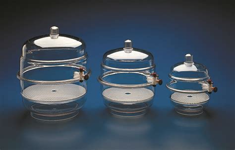 Vacuum Desiccators