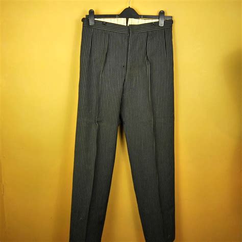 Vintage 50s 60s Black Wool Pinstripe Pleated High Waisted Trousers W35