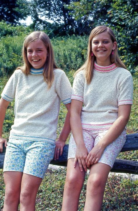 Vintage Photos Show Fashion Styles Of 60s Teenage Girls ~ Vintage Everyday