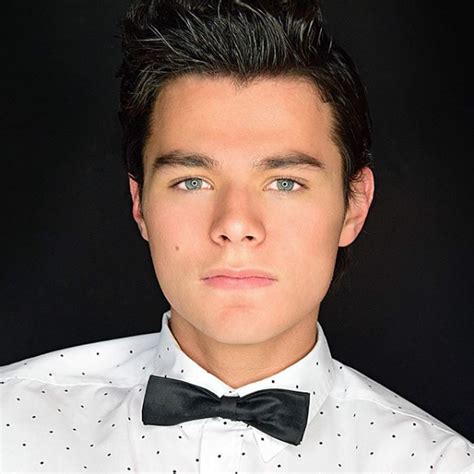 Adrián Herrera Tomatazos