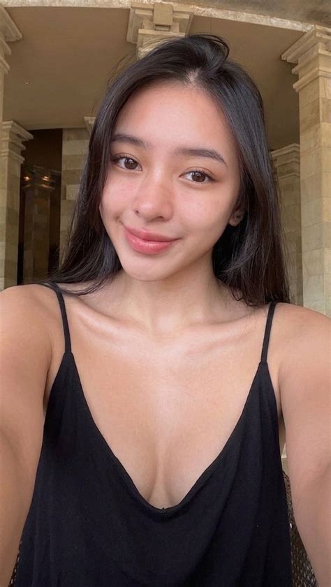 Minggir Dulu Top 1 Minkef Mau Lewat Siapa Lagi Kalau Bukan Mommy Amanda😍
