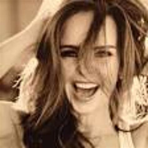 Stream Embellé Listen To Mascarillas Embelle Entrevistas Con Sofia Sanchez Navarro Playlist