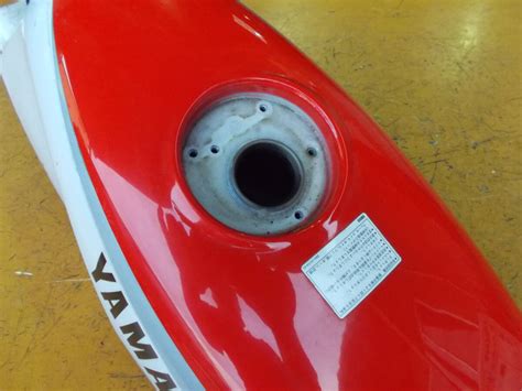 Yahooオークション Yamaha ヤマハ Tzr125 3ty 燃料タンク フューエ