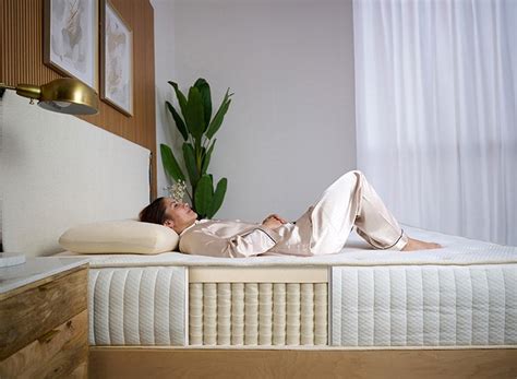 Latex Vs Hybrid Mattress Comparison Guide