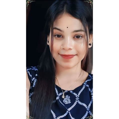 Misty Mondal On Reels