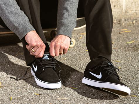 Nike Skateboarding Logo