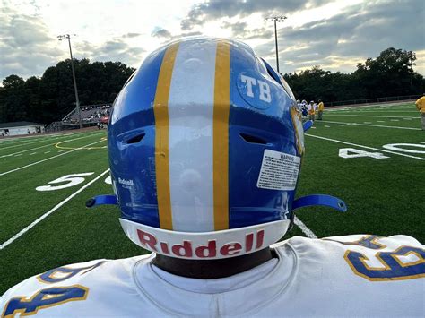 Crisp County Football Teams Honor Tyee Browne Cordele Dispatch