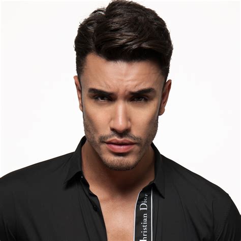 Daniel Benjamin Danielbenjamin • Instagram Photos And Videos