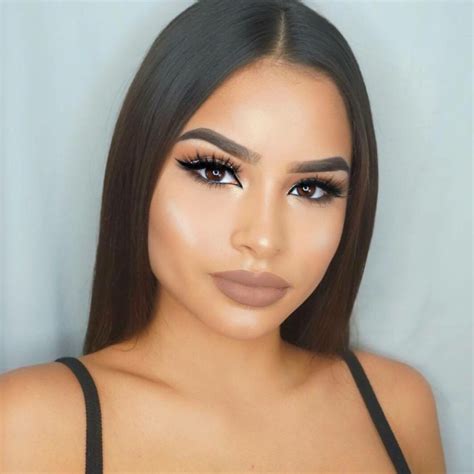 Makeup For Round Face Fetimeter