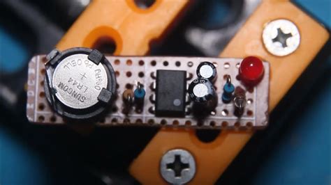 低電圧省電力なled点滅回路 Youtube