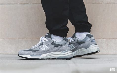 A Detailed Look At The New Balance 992 Classic Grey” Dtlr