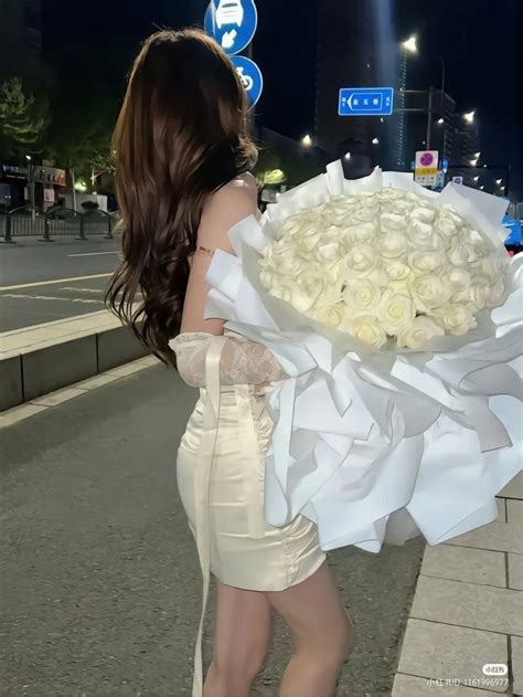 Pin Oleh July Trần Di 𝐀𝐯𝐭 𝐧𝐮̛̃ Gadis Estetika Gadis Cantik Gaya