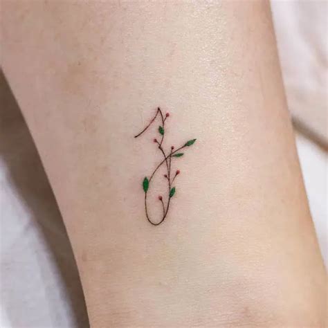 21 Unique Initial Tattoos For Women Nail Idea