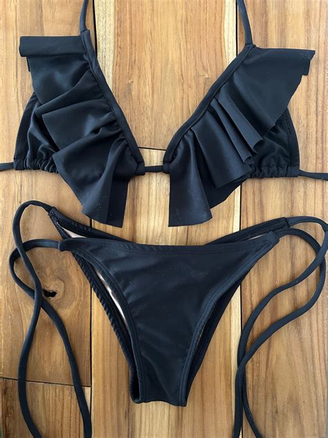 Black Triangle Bikini Top Wruffle Accent Jillesbikinis