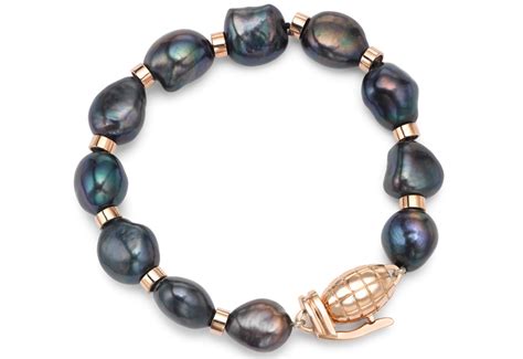 Bobby White Unveils Pearl Jewellery For Men
