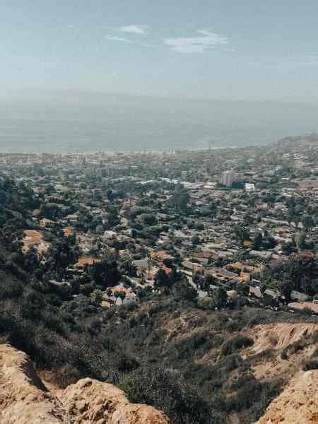 Mount Soledad Memorial And Cross In San Diego Beyond The Moments