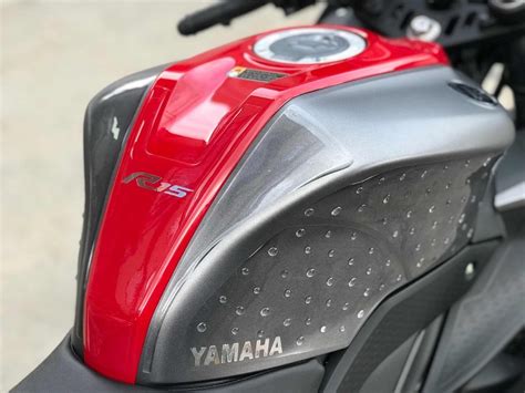 Protector Tanque Pierneras Stomp Grip Tapa Yamaha R15 V3 Envío Gratis