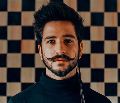 Biografía De Camilo