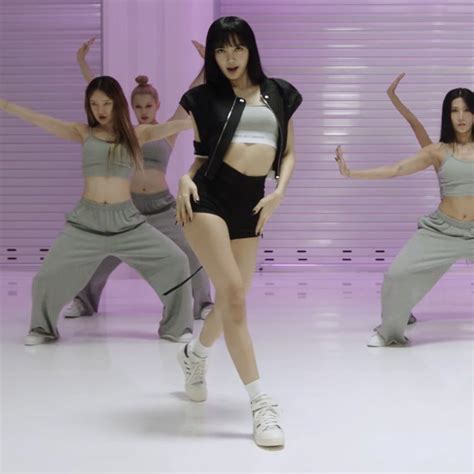 Pin On Lalisa Manobal