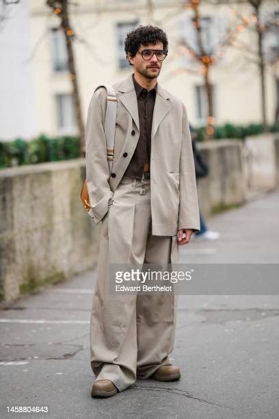 Man In Oversized Suit Photos And Premium High Res Pictures Getty Images