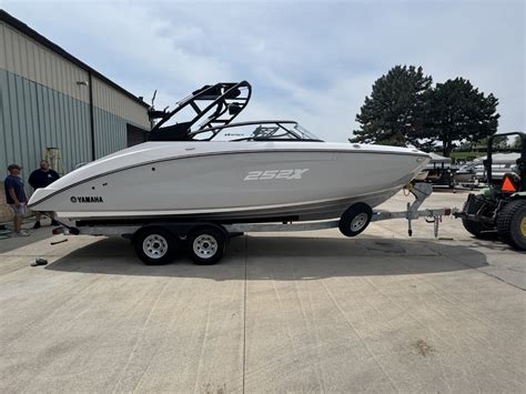 New 2024 Yamaha Boats 252xe For Sale In Omaha Ne