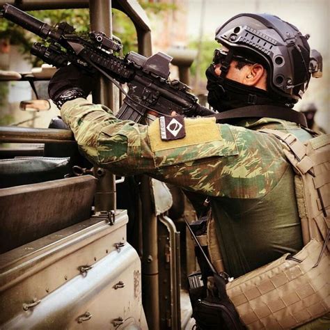 Comanf Parasf Commando 552 Commando Commando Ror2