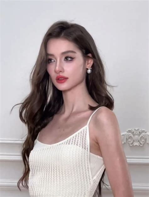 Пин от пользователя Biu на доске Lika Solt Стильные наряды Портреты