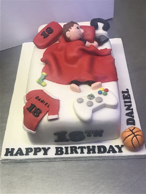 Cake Ideas For 18 Year Old Male At Ellie Septimus Blog