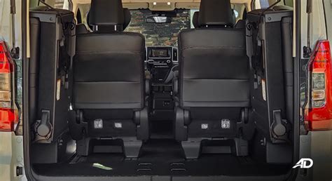 Toyota Hiace Super Grandia 2026 Philippines Price Specs And Official