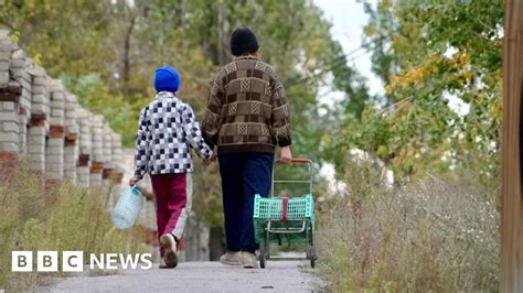 Ukraine Round Up Inside Liberated Lyman And Ukraine Makes Further Ground Against Russia Bbc News