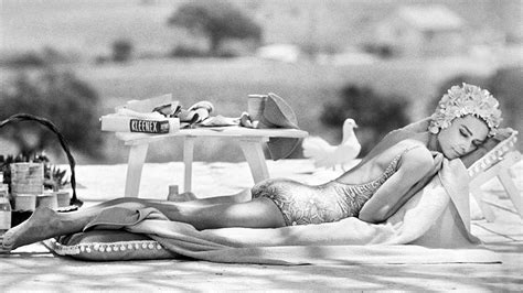 Audrey Hepburn Sexy Audrey Hepburn Одри Хепбърн