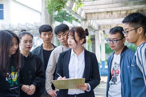 【奋进科院人】张灿:科院里的火山,课堂上的灿烂图 湖南科技学院 【奋进科院人】张灿:科院里的火山,课堂上的灿烂图 湖南科技学院