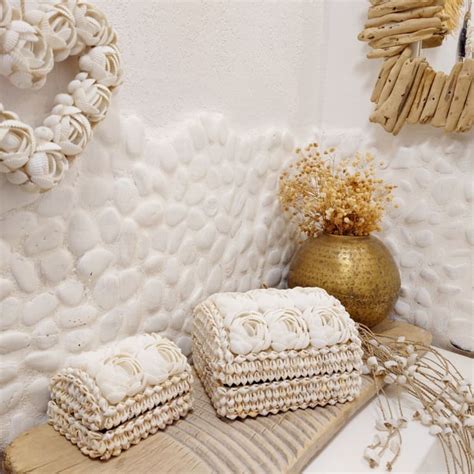 Boîte En Coquillages Blanc 8x11x7 Cm Fleur Maisons Du Monde