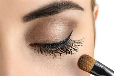 Smokey Eye Makeup For Brown Eyes Mugeek Vidalondon