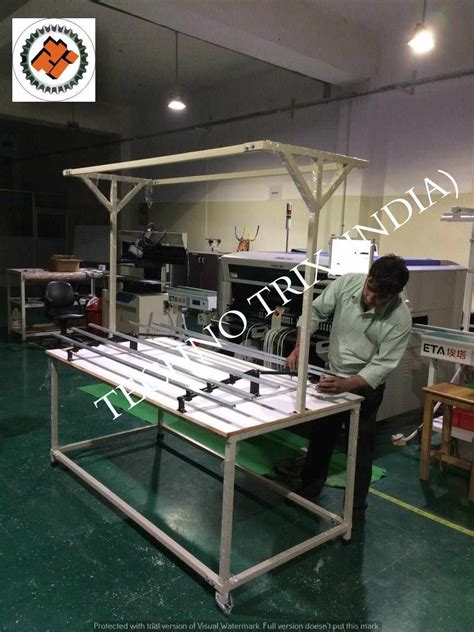 Pcb Assembly Table Techno Trix India Delhi Delhi