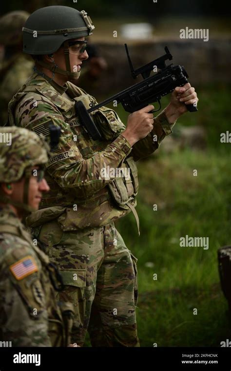 Us Soldiers Assigned To 10th Special Forces Group Train On The M320