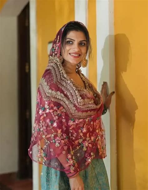 Watch Free Lehenga Choli Porn Videos Page 1 Of 1 Desihub